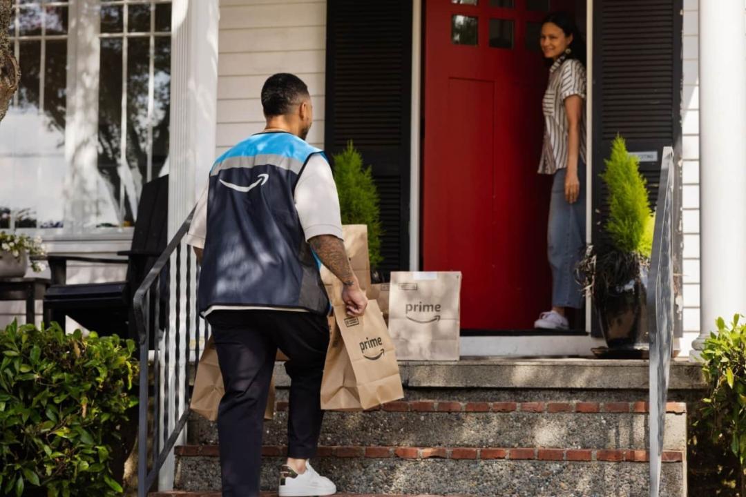Amazon Fresh and Go stores are closing down | Stuff